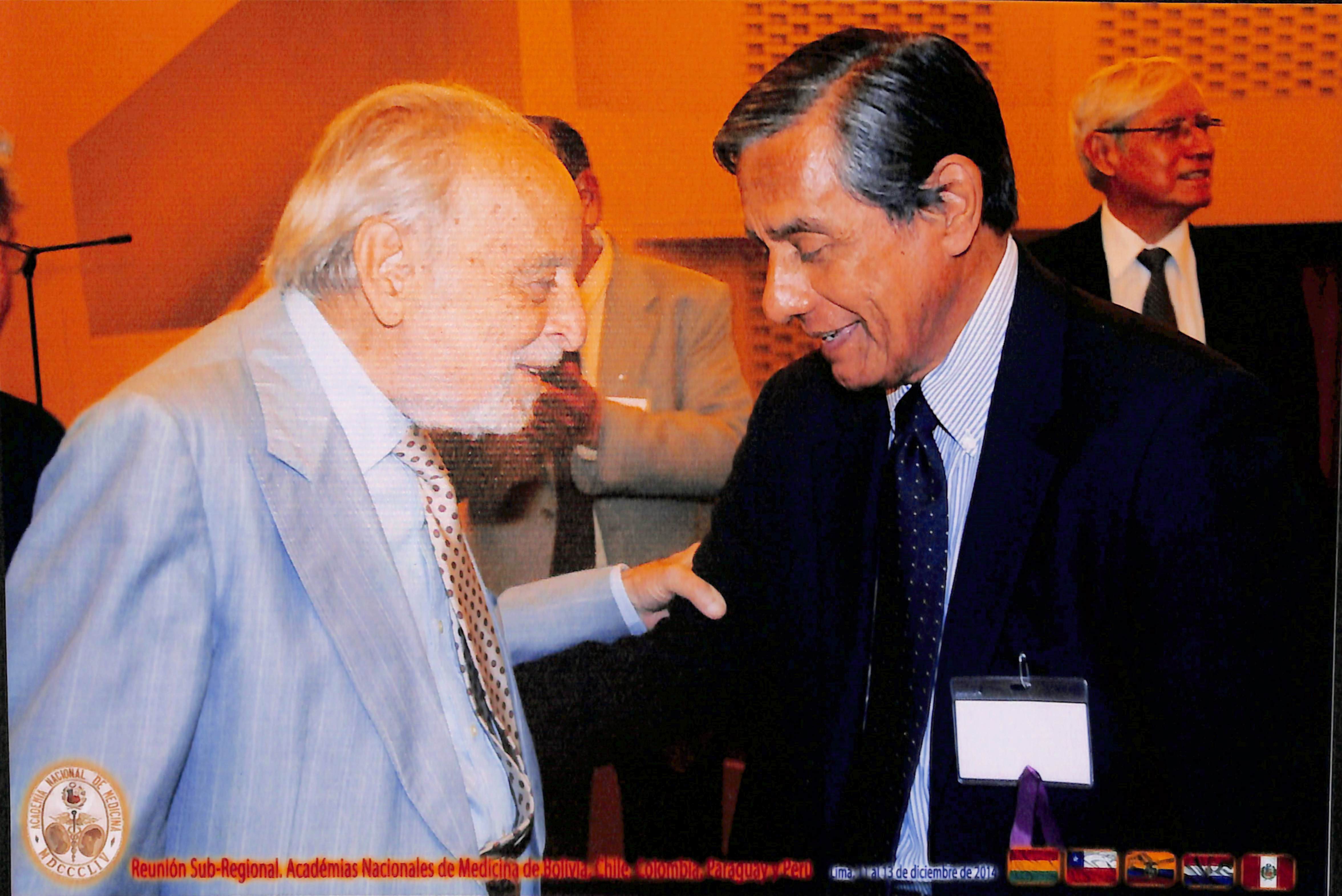 FMQ0004 – Biblioteca Histórica Cayetano